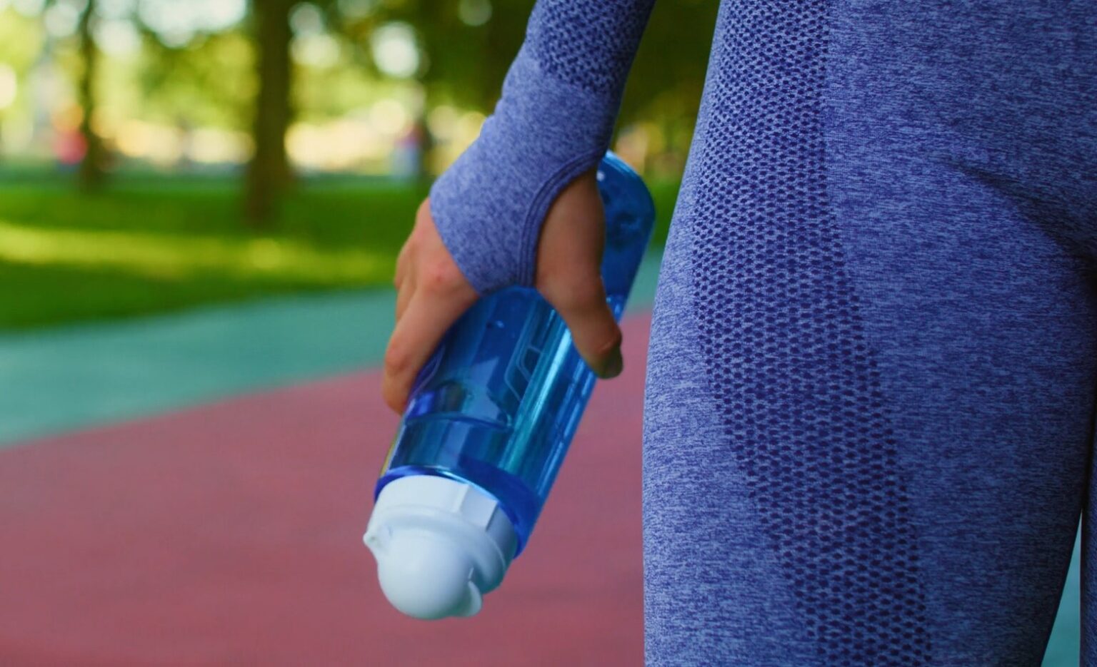 Shaky Legs After A Workout? 8 Causes Of Tremor After Working Out